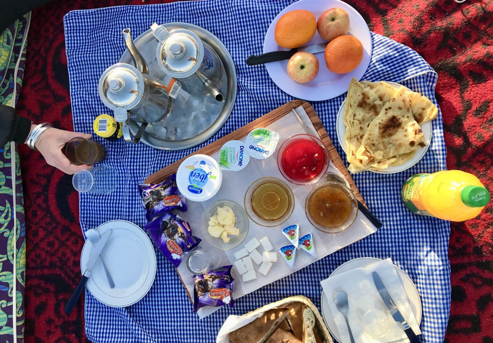 My Two Day Desert Trek in Morocco - Walking With Nomads